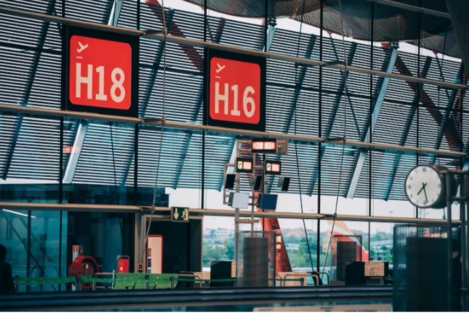 5 Uses for Airport Digital Signage