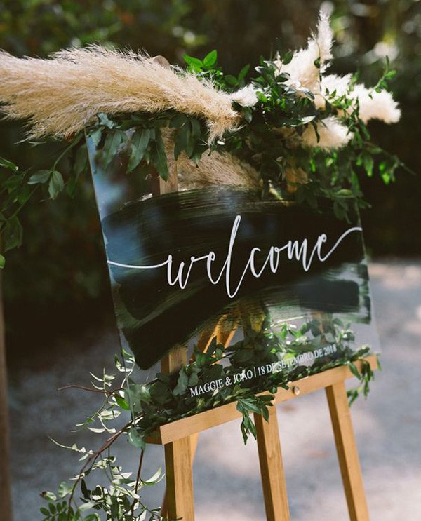 The Top 10 Welcome Sign Ideas for Schools, Offices and Venues