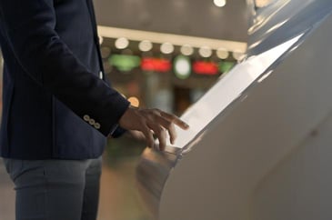 Benefits and Ideas for Shopping Mall Digital Signage